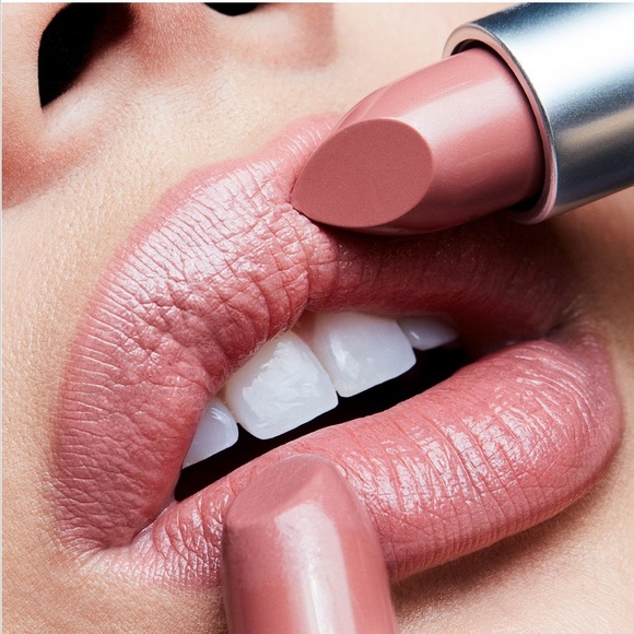 Modesty Mac Lipstick